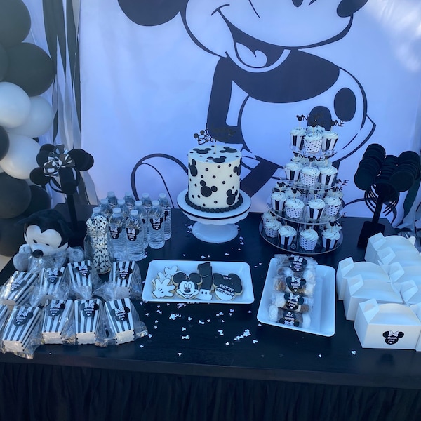 Black and White Mickey Mouse Confetti | Mickey Confetti | Mickey Mouse ...