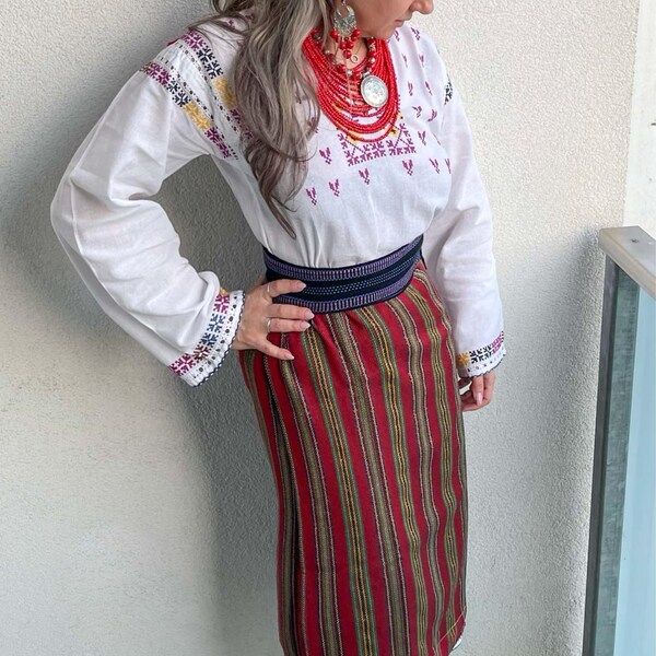 Traditional Dacic Hat " Dacic Wolf " - Cloth and Wool Material ...