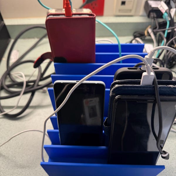 Tablet & Laptop Charging / Docking Station - Space Saving Device ...