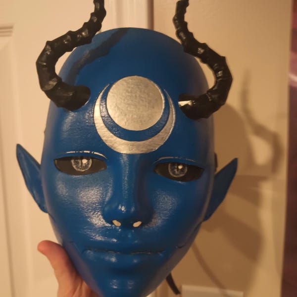 Black Angel Articulated Mask With Gold Halo and Wings - Etsy