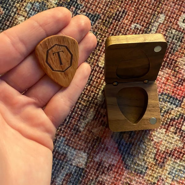 Custom Wooden Guitar Picks Box,personalized Guitar Pick Holder Storage ...