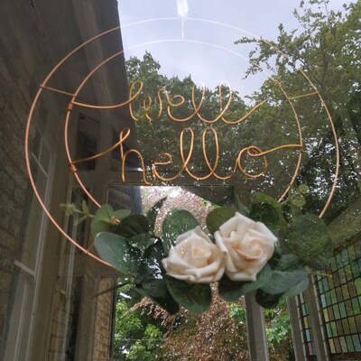 Well Hello Wire Wreath Welcome Sign Wire Words Door Wreath - Etsy UK
