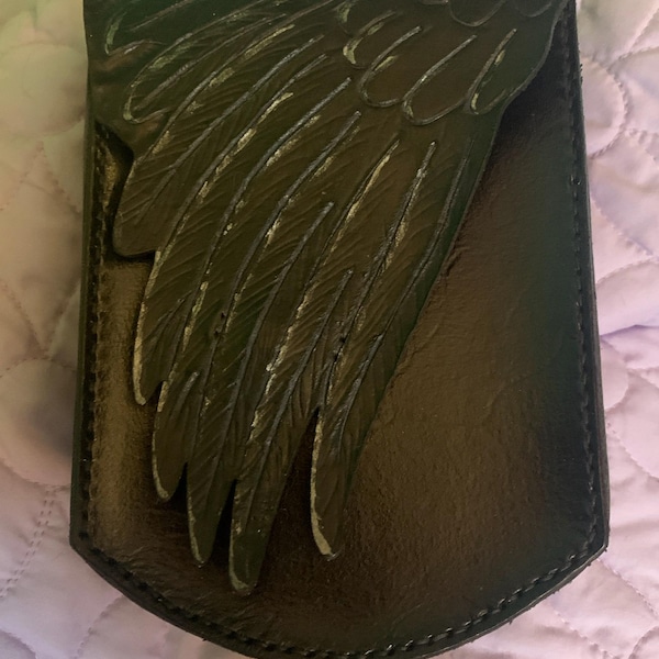 Handmade Leather Raven Wing Belt Pouch for Faire or Festival - Etsy