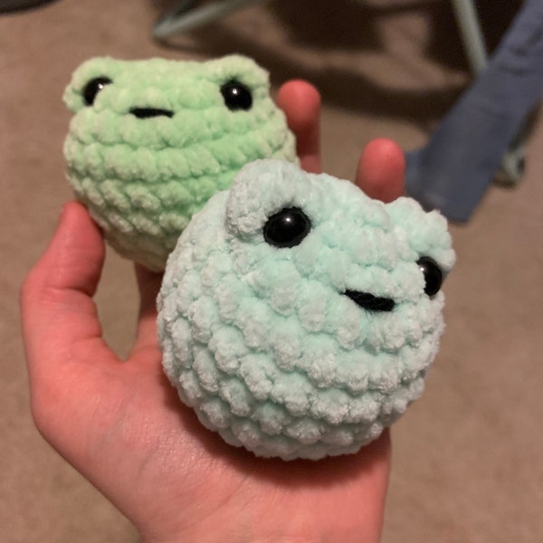 Crochet Mini Frog Plushie Amigurumi Plush Frog Plush Cute Frog Froggie ...