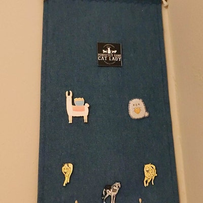 Pin Me Enamel Pin Banner / Embroidered Pin Pennant / Handmade - Etsy