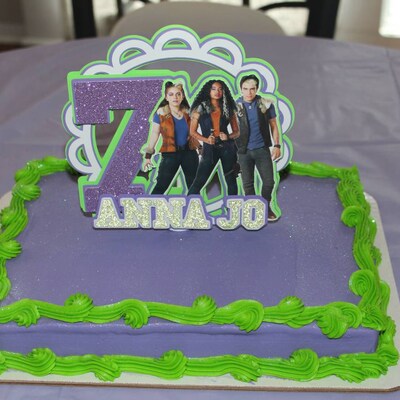 Zombies 2 Disney Werewolf Cake Topper Zombies 2 Disney Cumpleaños ...