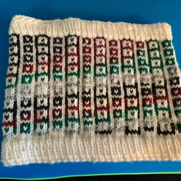 KNITTING PATTERNS: the Holly Berry Collection / 2 Beanie, 2 Headband ...