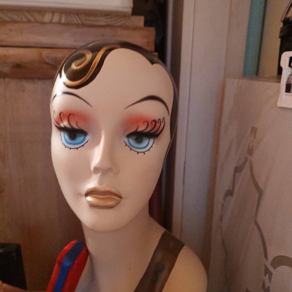 Fiberglass Fleshtone Female Display Head - Personalized Mannequin Head ...