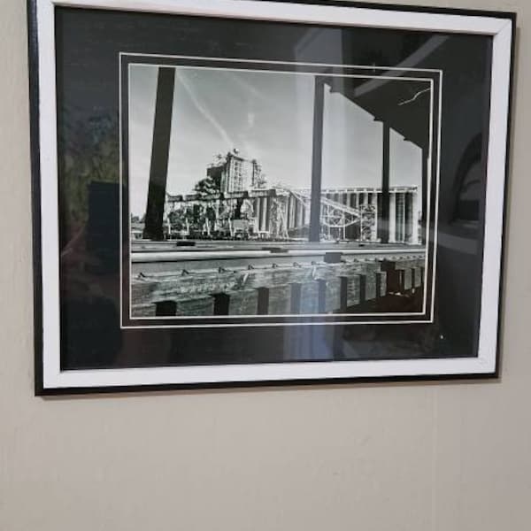 7/8 Wide, Farmhouse, Rustic, Distressed, Wood Picture Frames, Handmade ...