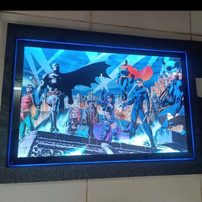 The FLASH DC Comics Thunderbolt LED Halo Light regular With Pedestal ...