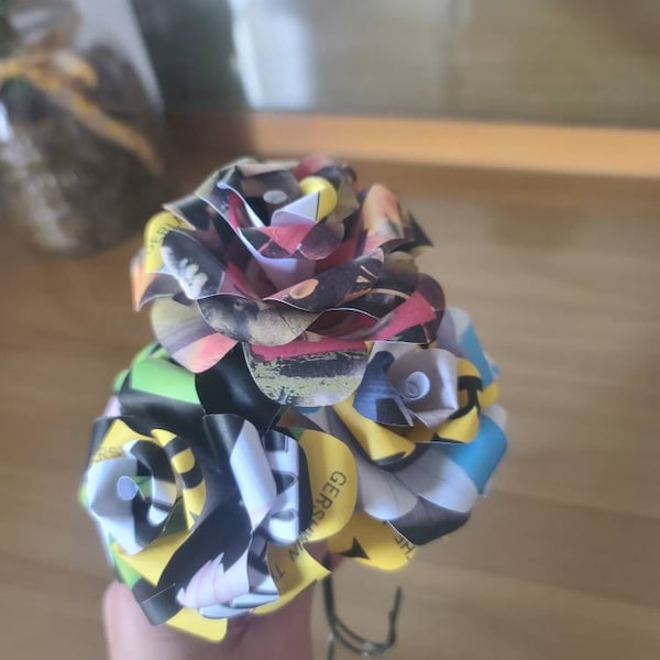 Broadway Playbill Flowers - Musical Bouquet - Theatre Roses - Wedding ...