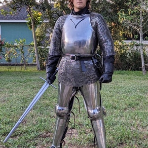Cavalier Plate Armor Bracers - Etsy