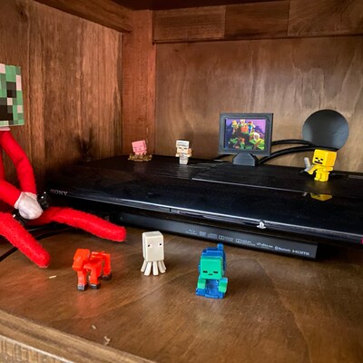 Classic Minecraft Characters Heads Easy Elf Idea Elf Survival Digital ...