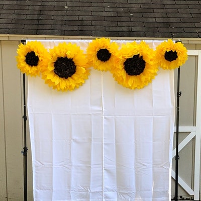 Choose Your Own Paper Sunflower Backdrop for Sunflower Wedding Decor ...