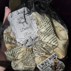 Aged Book Pages Cotton Scrunchie Book Cotton Hair Scunchie - Etsy