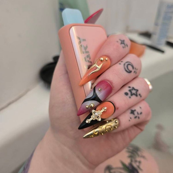 Bold Color Airbrush Long Stiletto Press on Nails, 3D Glam Goth False ...