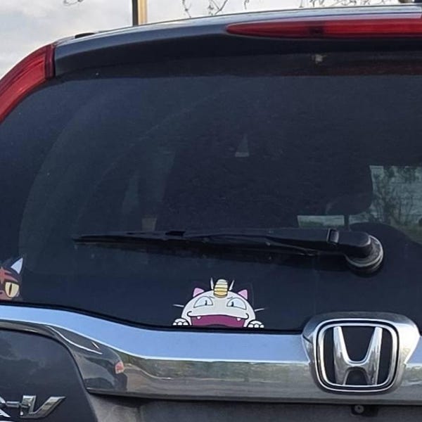 Groudon Peeker Sticker - Etsy