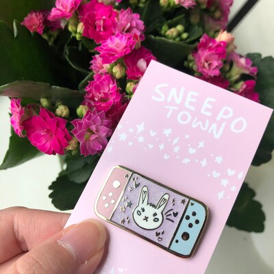 Alien Pets Hard Enamel Pins Original Art - Etsy