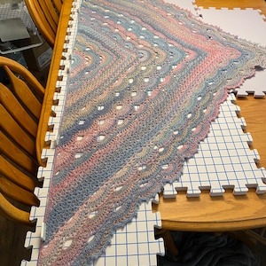 Victoria's German Shells Shawl Pattern / PDF Instant Download / Crochet ...