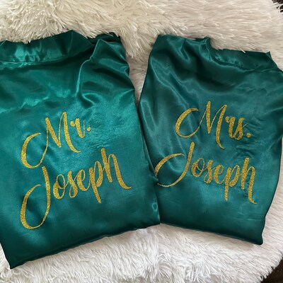 Set of 11 Bachelorette Custom Robes Bridal Shower Silk Robes - Etsy