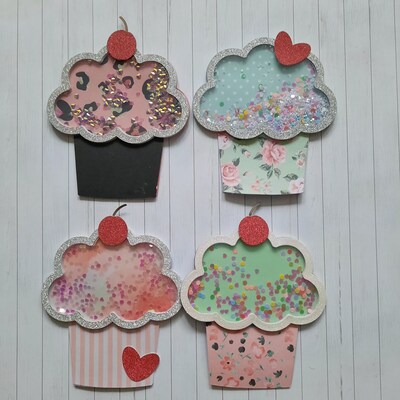 Birthday Cupcake Shaker Card SVG Birthday Card Template Papercut SVG ...