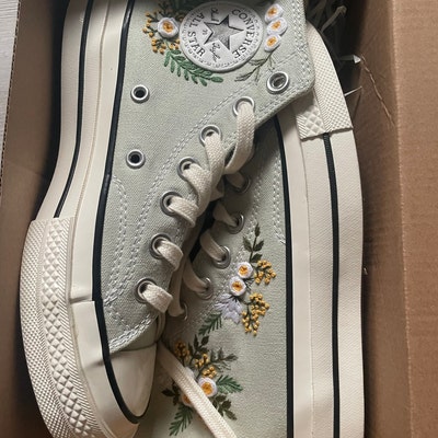 Bridal Converse/embroidered Converse/embroidered Sneakers Blue Bouquets ...