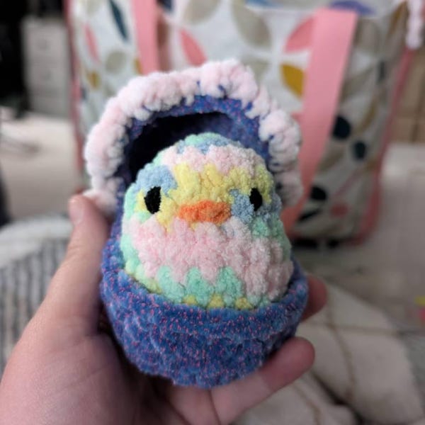 Zeek the Zombie | Amigurumi Crochet Pattern, Halloween Pattern, Spooky ...