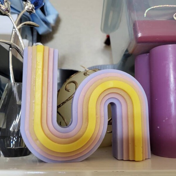 S Shaped Abstract Candle | Aesthetic Candle | Geometric Candle ...