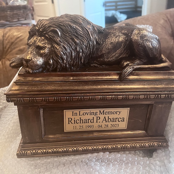 Guardian Lion Memorial Urn - Etsy