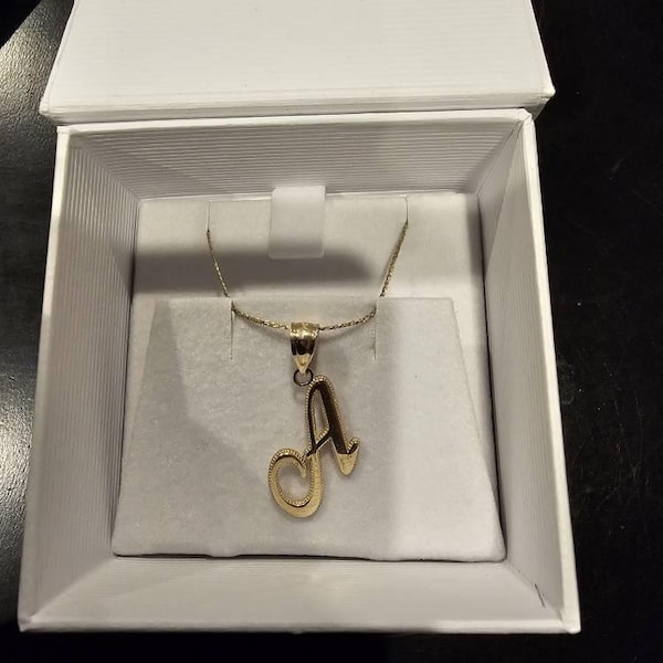 14k or 10k Solid Gold Cursive Initial Charm, Cursive Initial Pendant ...