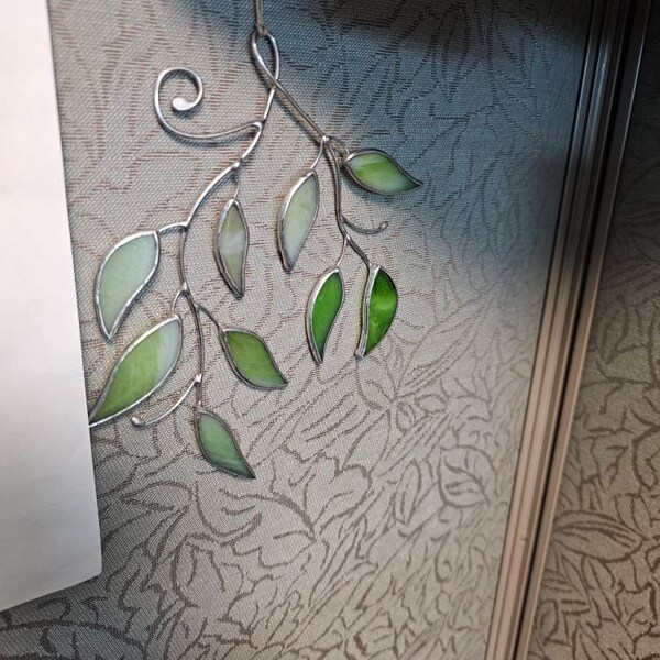 Stain Glass Leaves in Light Wispy Blue Plant Suncatcher Window Decor ...