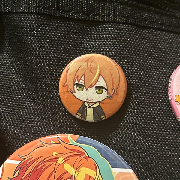 Vocaloid Pin Badges Hatsune Miku Made to Order Fast Delivery Handmade ...