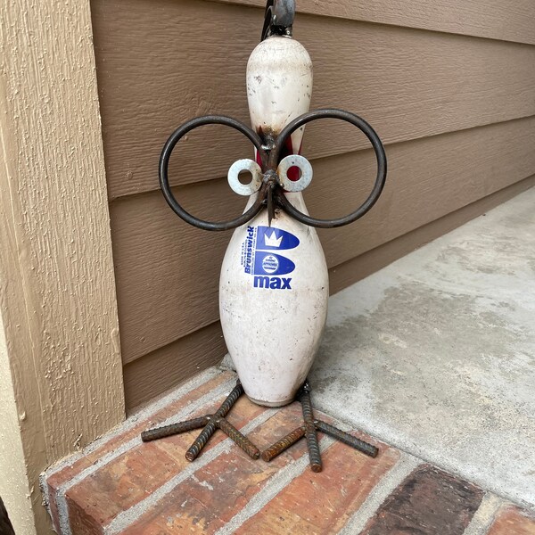 Bowling Pin Yard Art Bird. Recycled Garden Sculpture. - Etsy