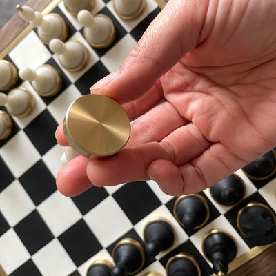 Handmade Chess Set, Resin Chess Pieces, Helio Colorful Chess Set ...