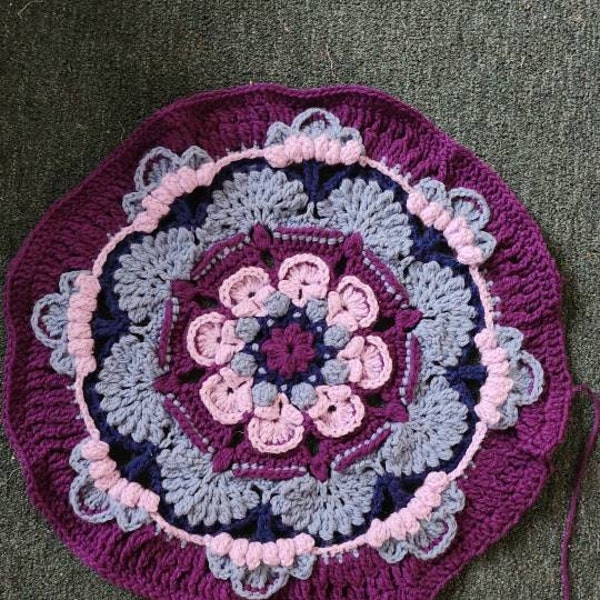 Blooming Joy Crochet Blanket Pattern: Vintage Vibe Photo Tutorial (PDF ...