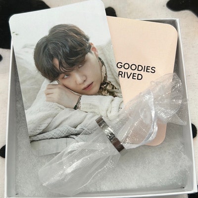 SKZ Compass Necklace - Etsy