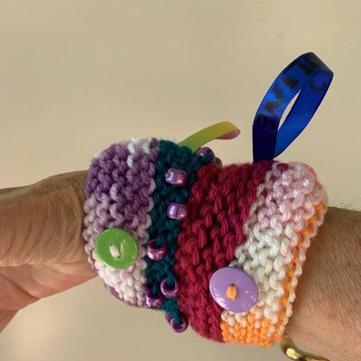 Fidget Sleeve/sensory Muff Twiddle Fiddle Alzheimer's Dementia A.D.H.D ...