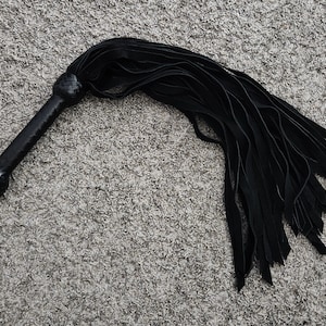 Chain Flogger With Leather Handle, Metal Flogger for Sensation Play ...