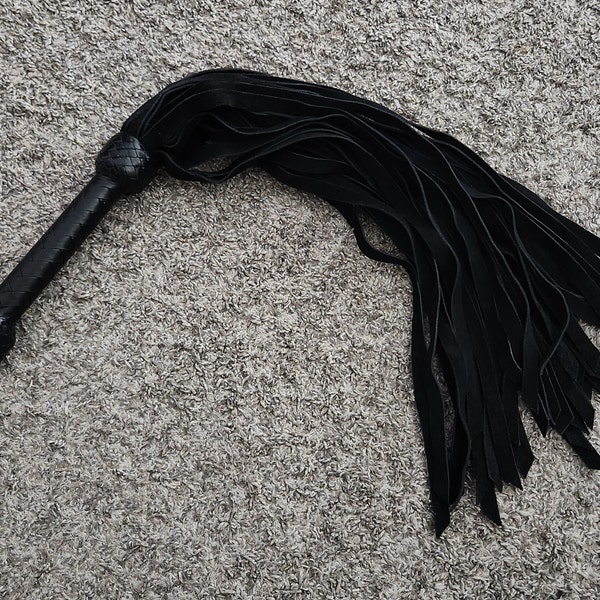 Chain Flogger With Leather Handle, Metal Flogger for Sensation Play ...