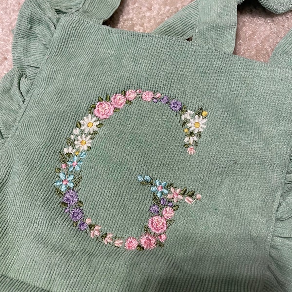 Machine Embroidery LETTER G Uppercase 10cm / 4" Tall Dainty Floral Font ...