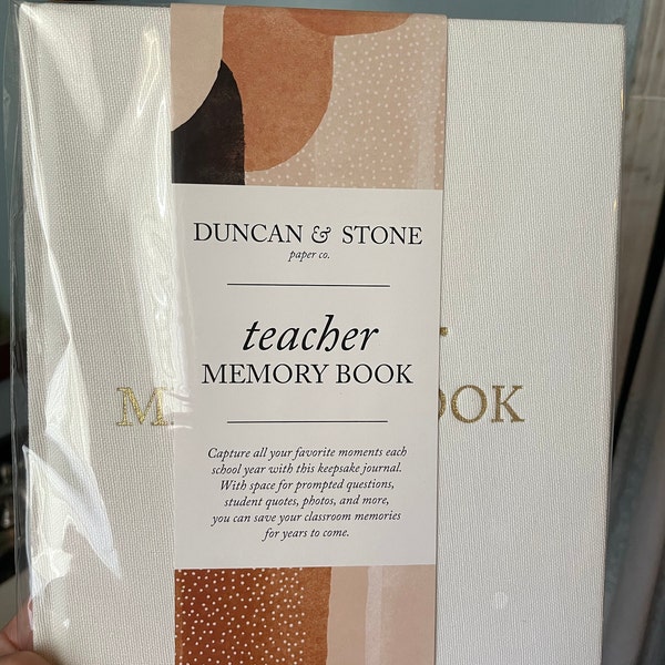 Holiday Memory Book: Christmas Scrapbook Album and Family Journal First ...