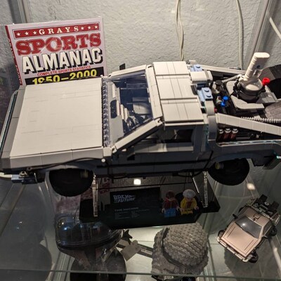 GRAYS SPORTS ALMANAC From 'back to the Future 2' / Movie Prop Replica ...