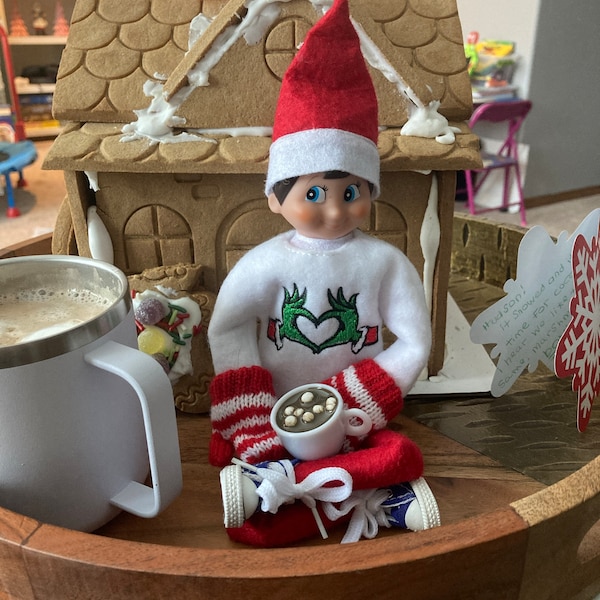 Reindeer Elf, Santa Elf, Gingerbread Elf, Snowman, Christmas Tree ...