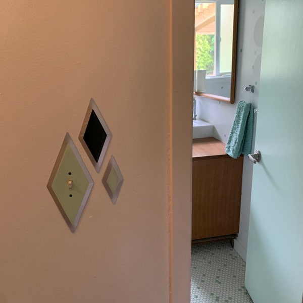 Diamundo Painted Deluxe Atomic Mid Century Diamond Light Switch Outlet ...