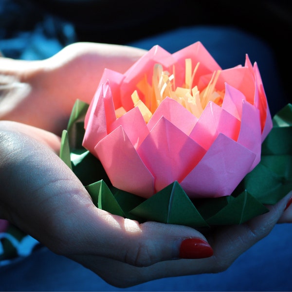 Paper Lotus Flower | Water Lily | Origami Lotus | Yoga Studio Decor - Etsy
