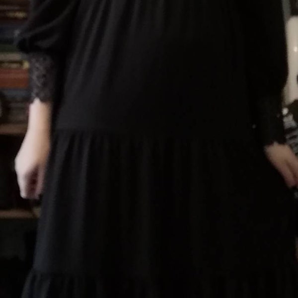 Trad Goth White Lace Frill NIGHTSHADE Wide Cuff Tie Bolero Shrug 10 12 ...