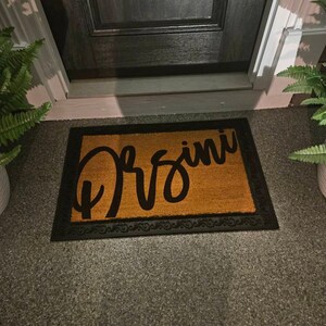 Monogrammed Coir Border Door Mat,monogram Border Personalized Doormat ...