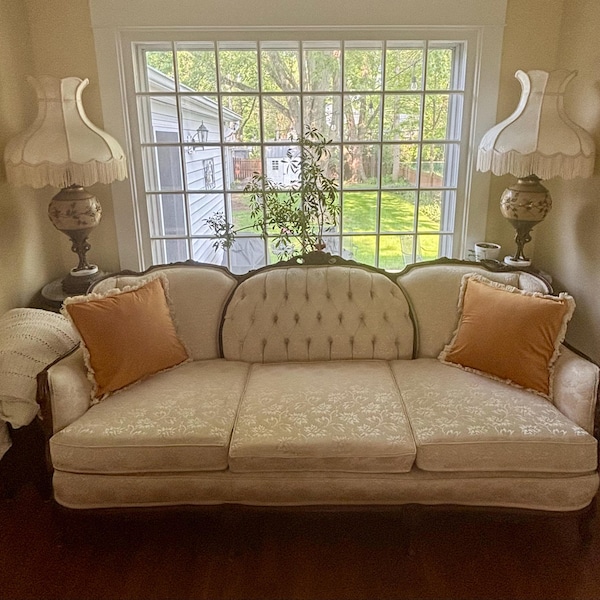 Nereida Bath Mat – Scalloped Design Microfiber Absorbent Non Slip Rug ...