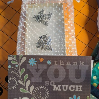 Baker Pastry Chef Kilt Safety Pin Jewelry Baking Charms: Bundt Cake Pan ...