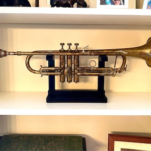 Horizontal Trumpet Display Stand - Etsy